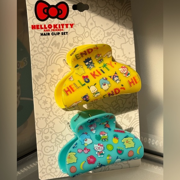 Sanrio | Toys | Hello Kitty And Friends Hair Clips Set Of 2 Nwt Sanrio ...